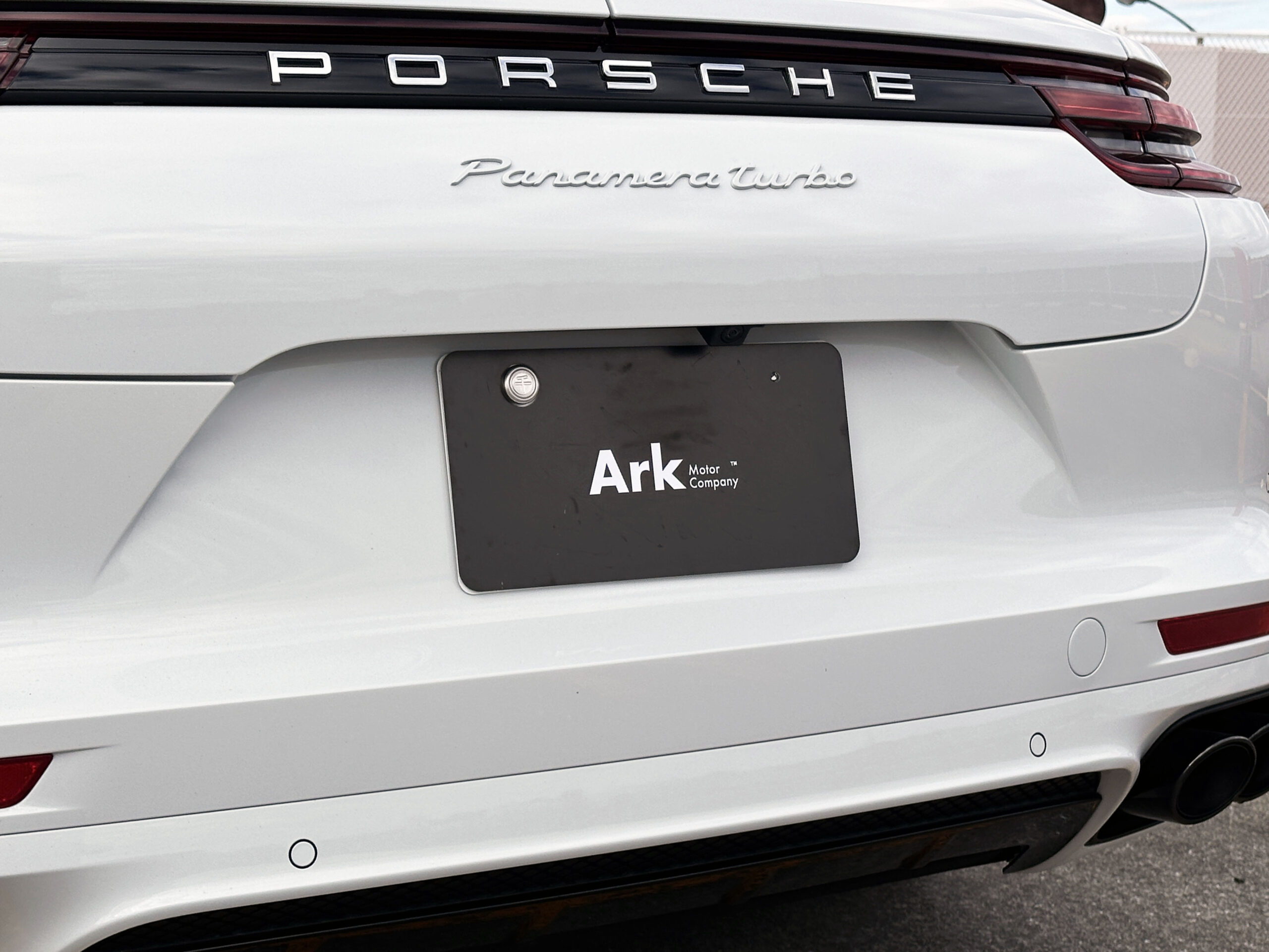 Porsche Panamera Turbo(ポルシェ パナメーラ ターボ)の中古・販売・買取