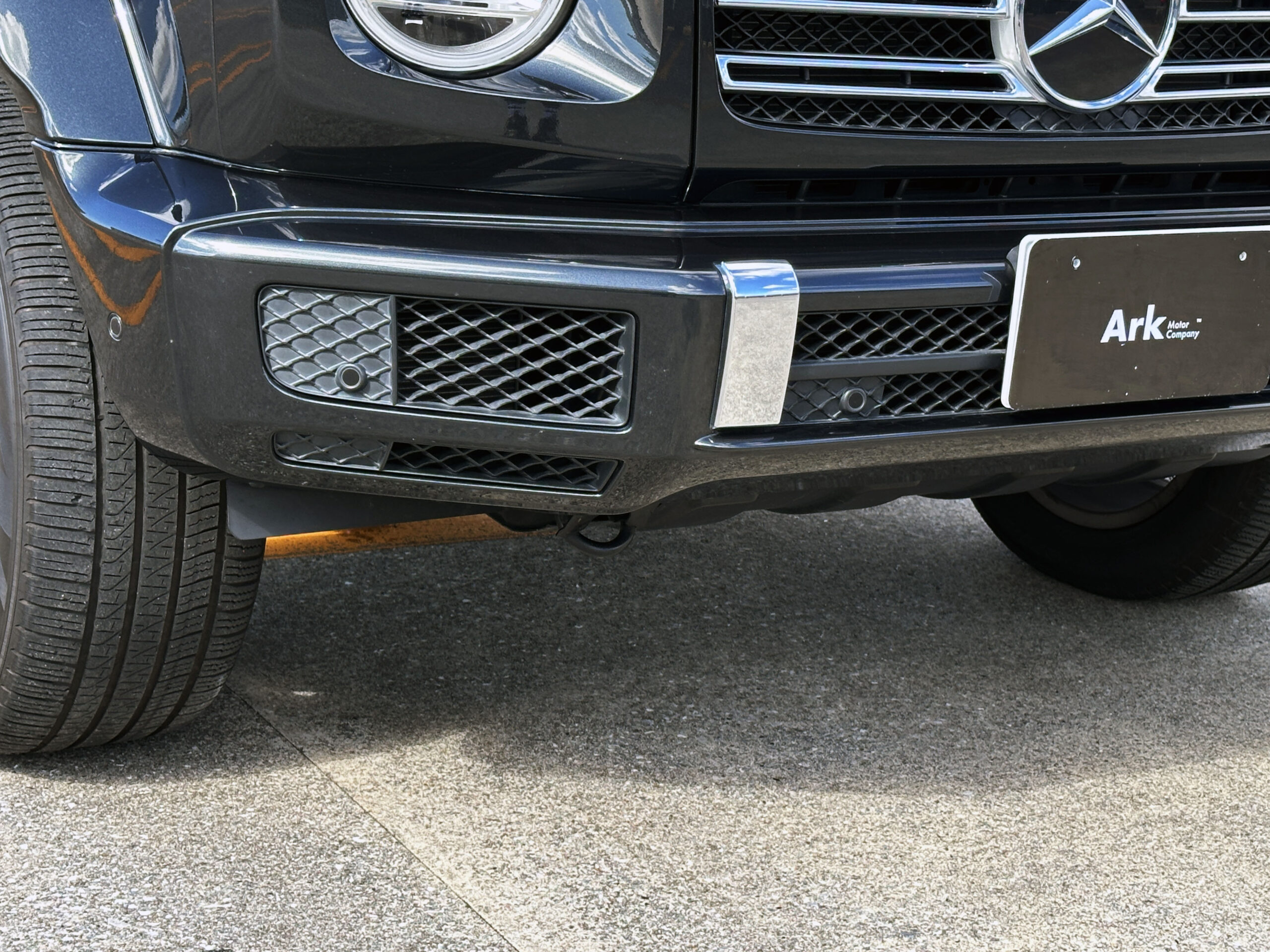 Mercedes Benz G350d AMG line - Ark Motor Company 横浜の外車・輸入中古車・高級車の販売・買取